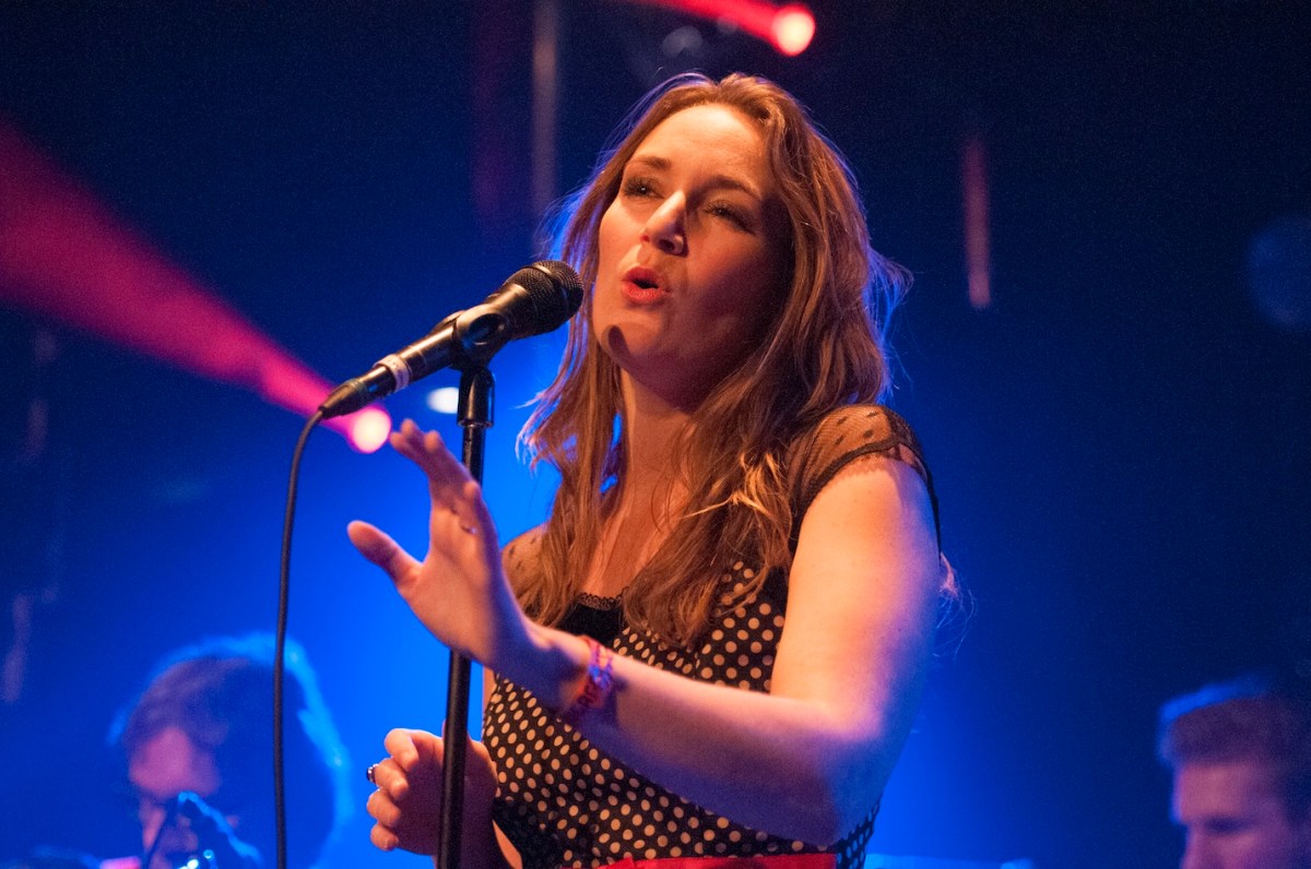 Katell geeft GRATIS livestream concert op 25 april – Van Franse bodem